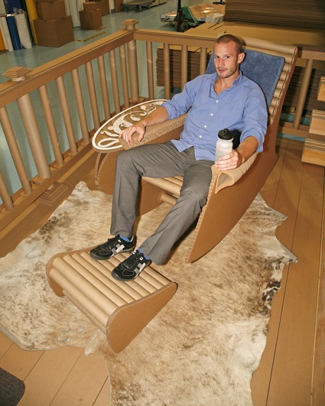 Cardboard Creations, Inventionland Style!