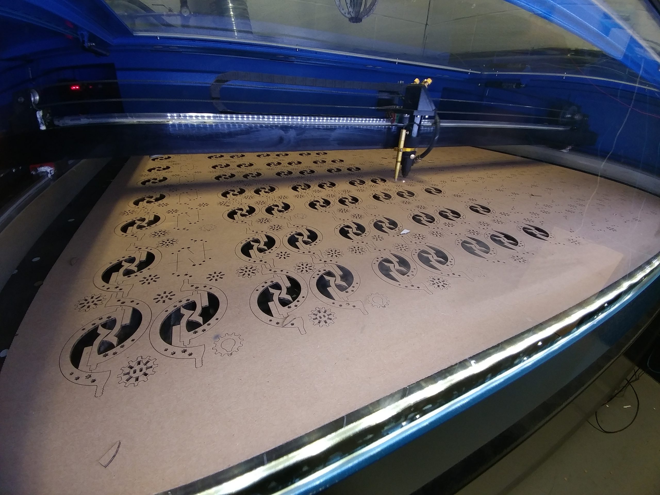 Creationeer Uses Laser Cutter to Create Holiday Cheer - Inventionland